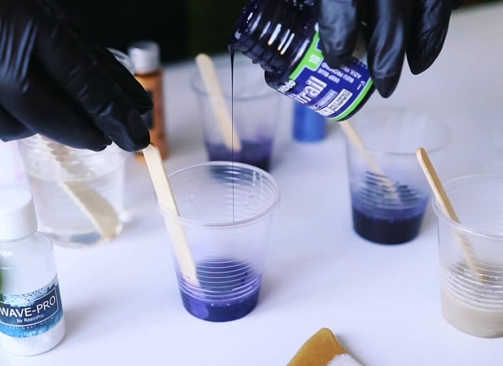 Transparent epoxy dye, Crystal color for resin | MAGIC CRYSTAL