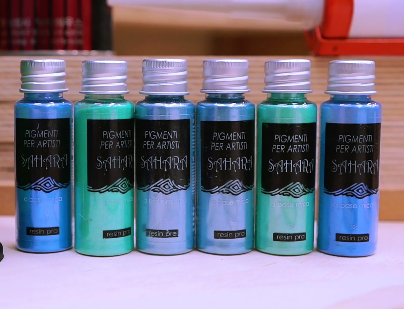 How to Colour Resin - ResinPro - Amazing Epoxy Resins